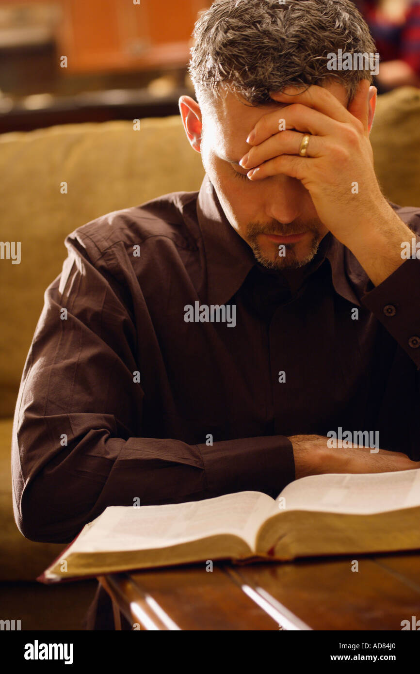 Bible literacy hi-res stock photography and images - Alamy