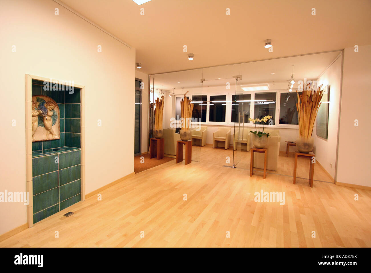 modern doctor's practice Stock Photo - Alamy