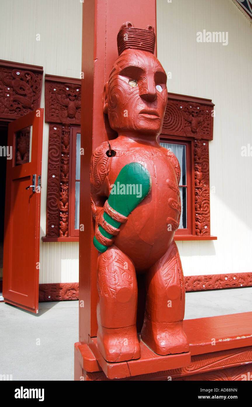 Whakairo maori carving hi-res stock photography and images - Alamy