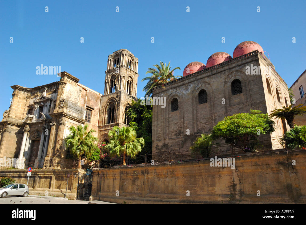 Maria cataldo hi-res stock photography and images - Alamy