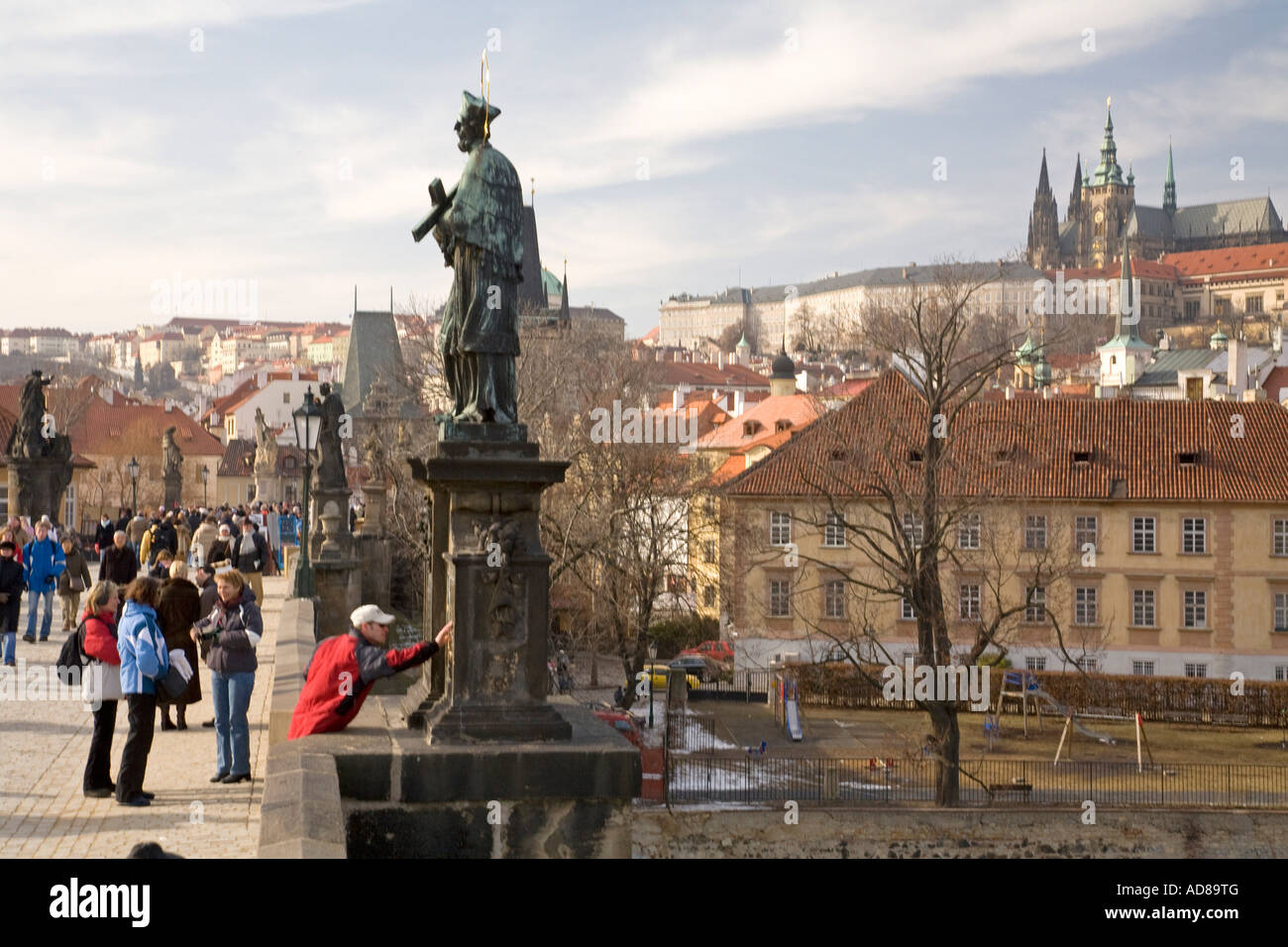 Rub bridge hi-res stock photography and images - Alamy