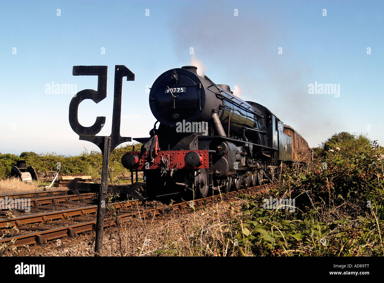War department austerity steam locomotive hi-res stock photography and ...