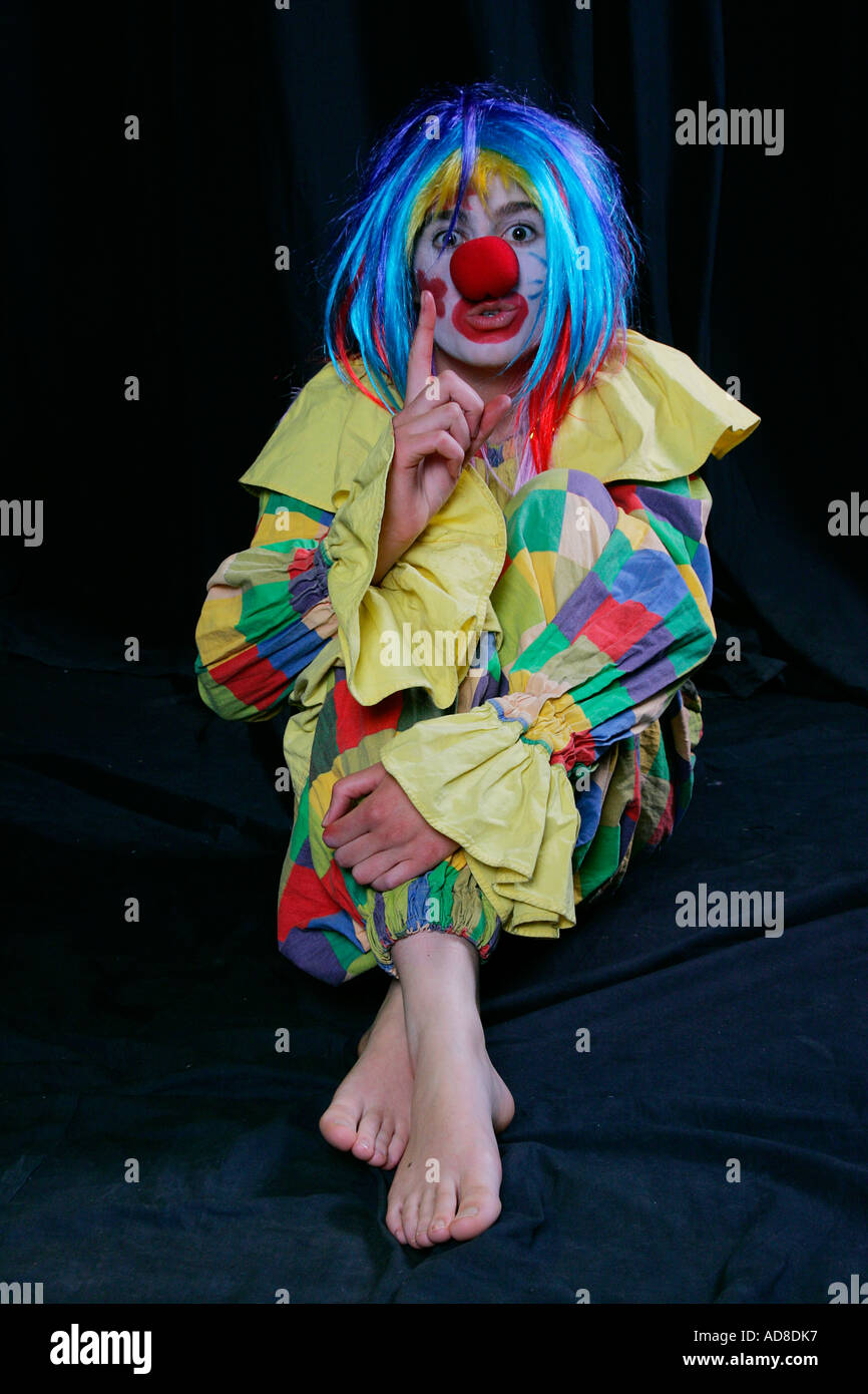 actor comedian comedy hat color colour costume amusement dumbfound ...