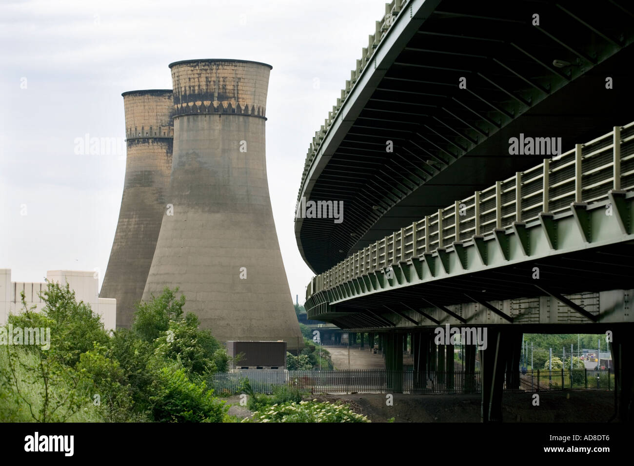 Tinsley cooling towers in Sheffield UK next to the viaduct carrying the ...