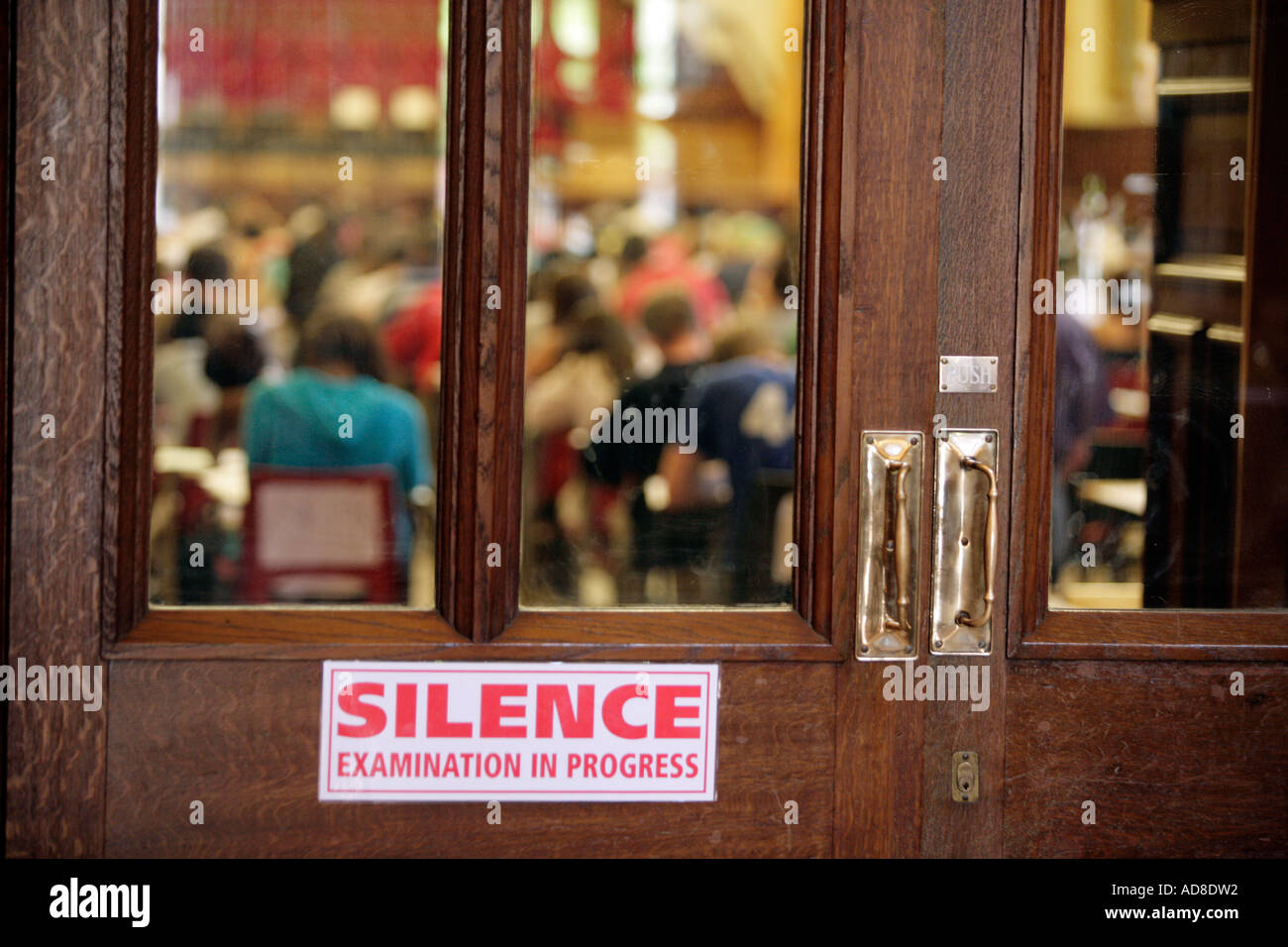 Exam hall hi-res stock photography and images - Alamy