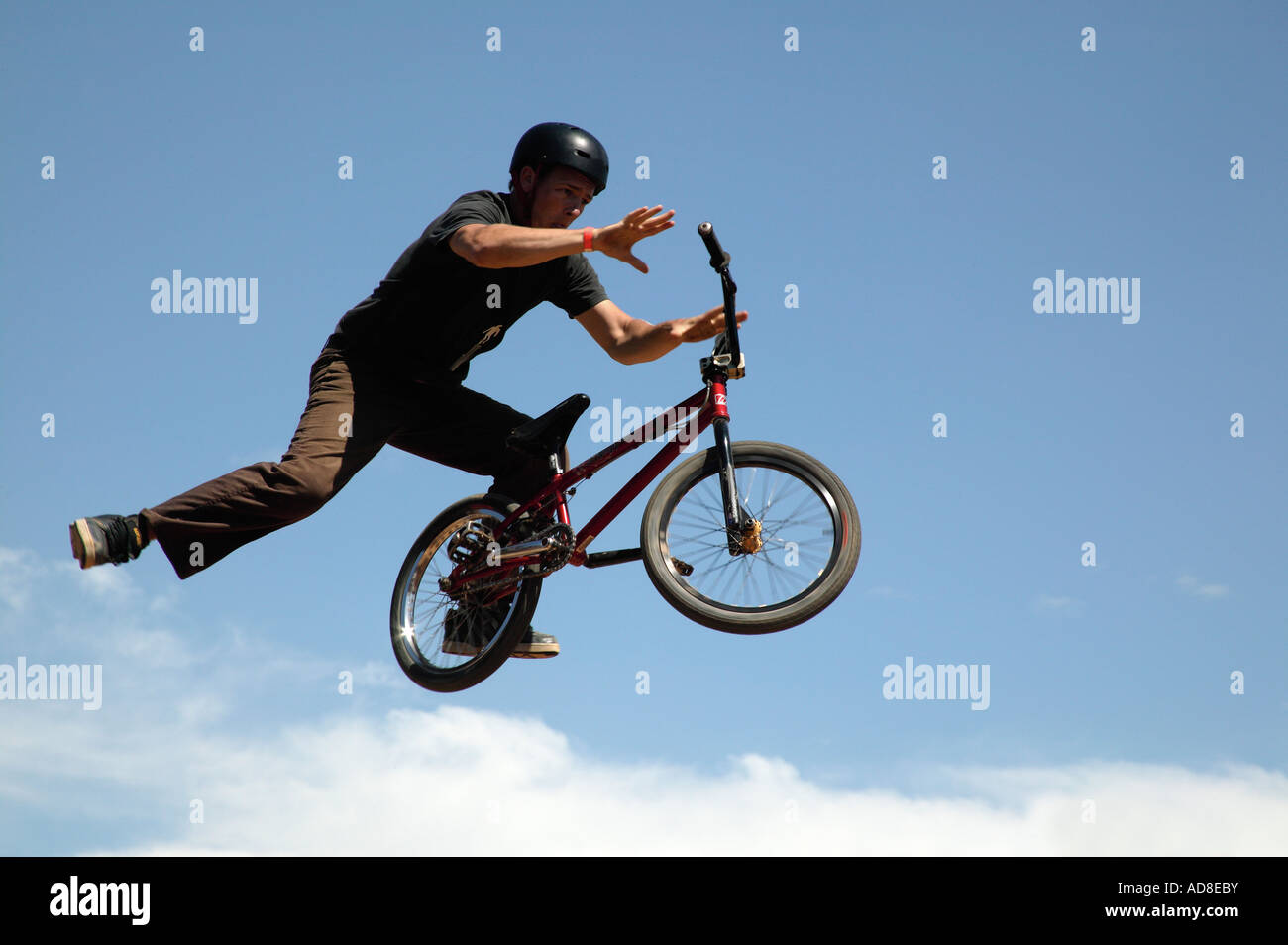 Acrobatic moto cross hi-res stock photography and images - Alamy