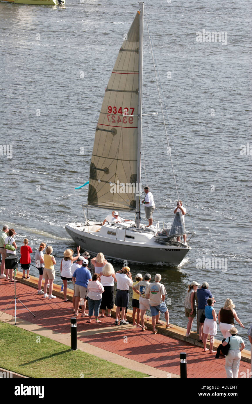 Portsmouth Virginia,Elizabeth River water,Cock Island Sailboat Race ...