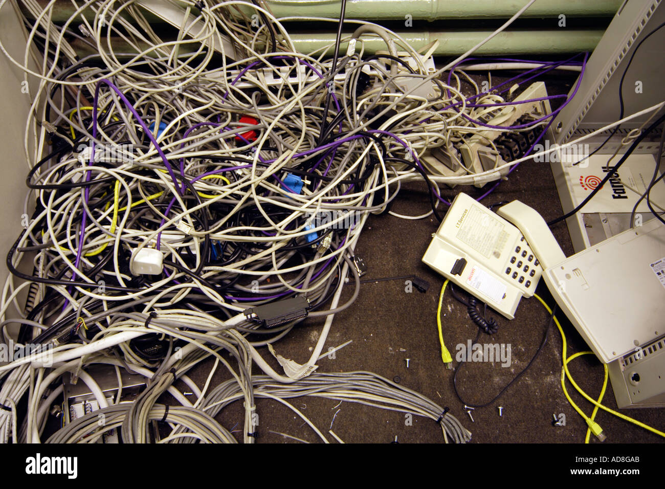 Wasted technology hi-res stock photography and images - Alamy
