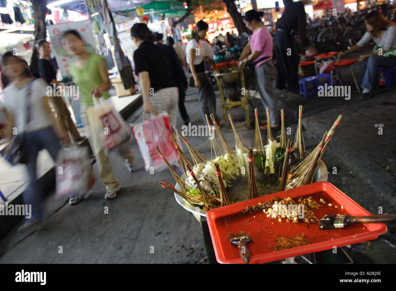 Street food in Chengdu, Sichuan province, China Stock Photo - Alamy