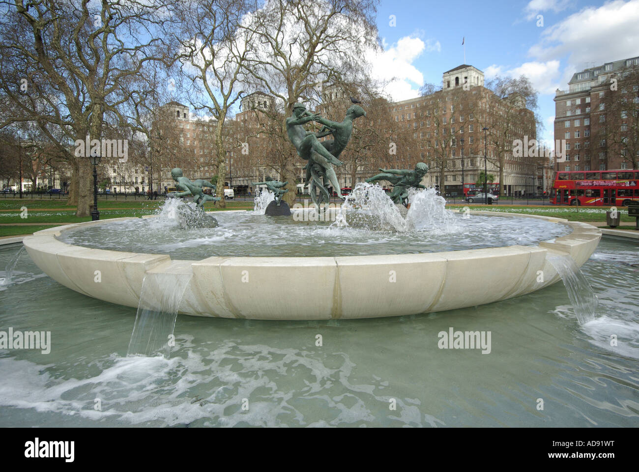 London Royal Parks late winter early springtime view of fountain in ...