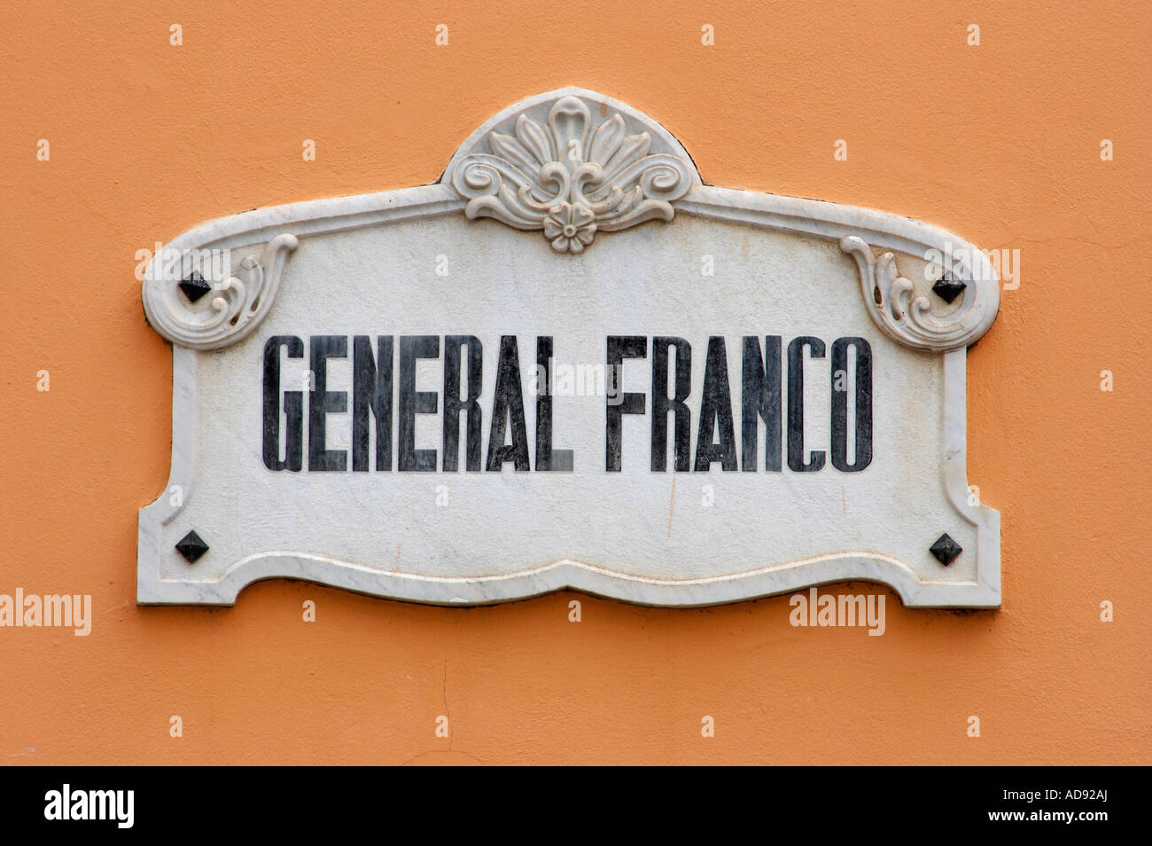General franco hi-res stock photography and images - Alamy