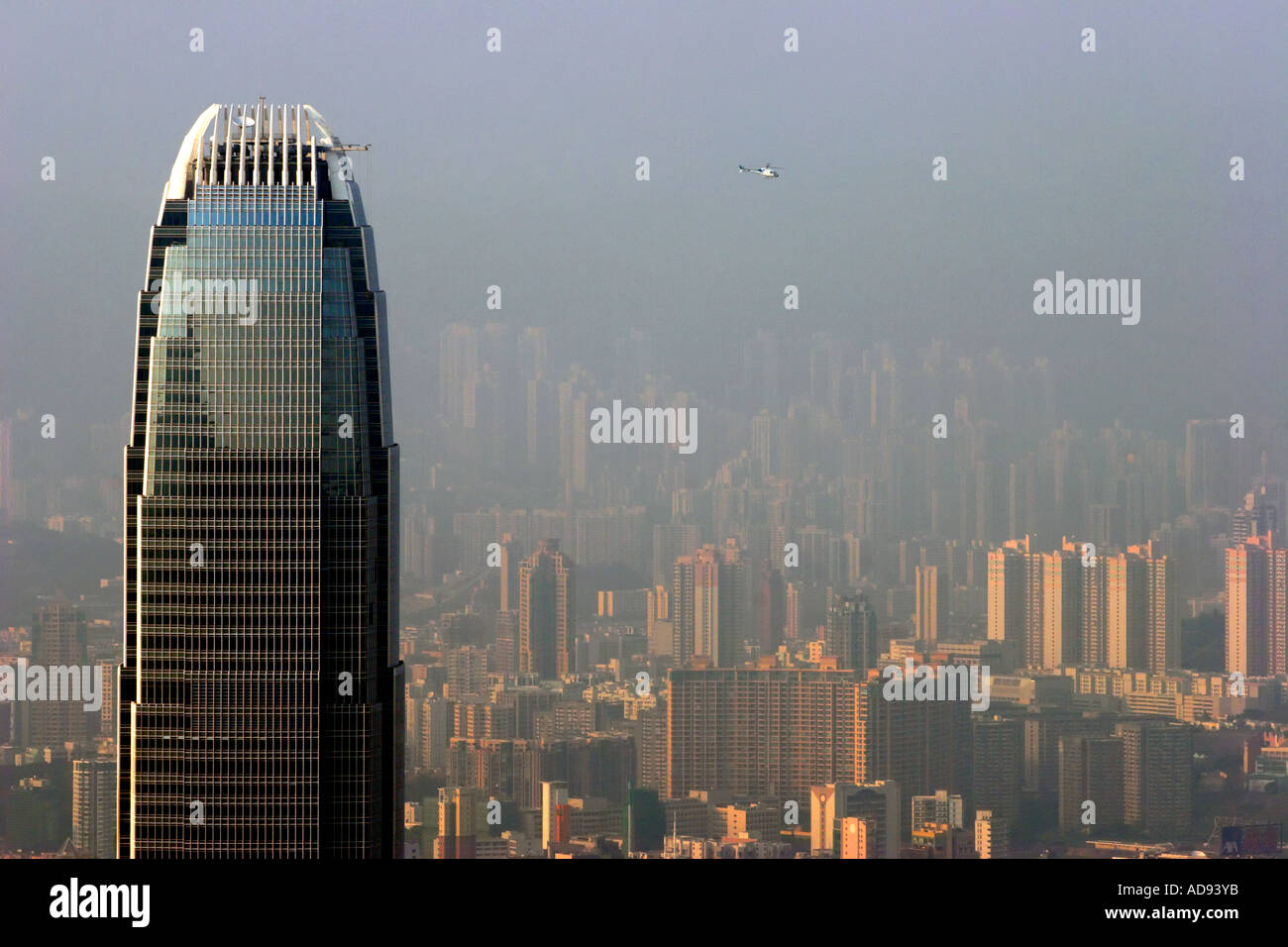 Ifc 2 tower hi-res stock photography and images - Alamy