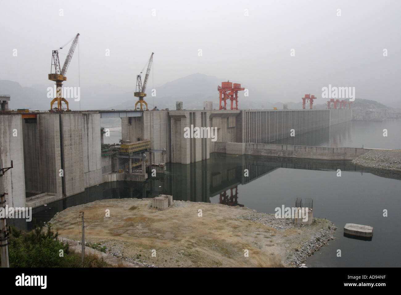 The Three Gorges Dam, Yangtze River, China Stock Photo - Alamy
