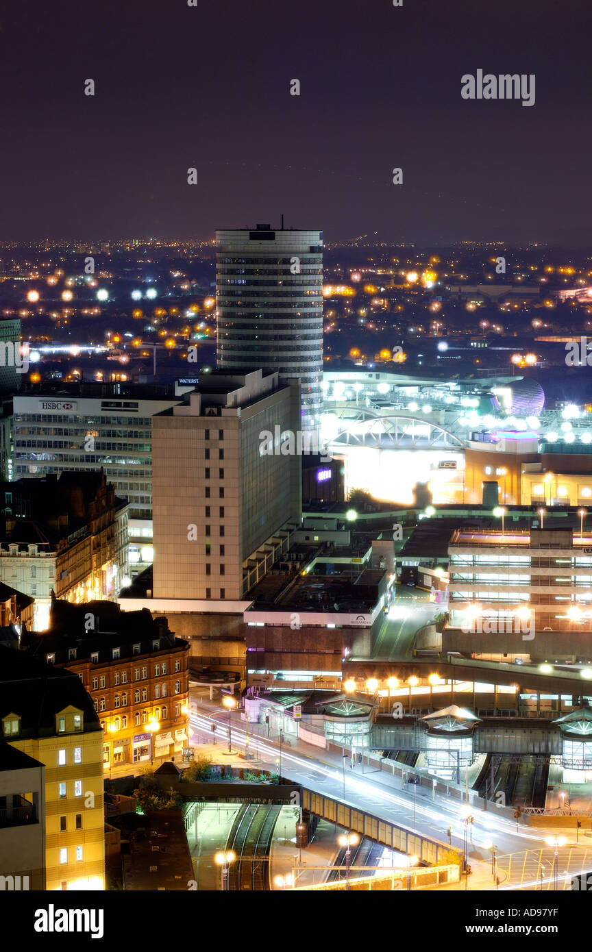 Birmingham city skyline showing rotunda hi-res stock photography and ...