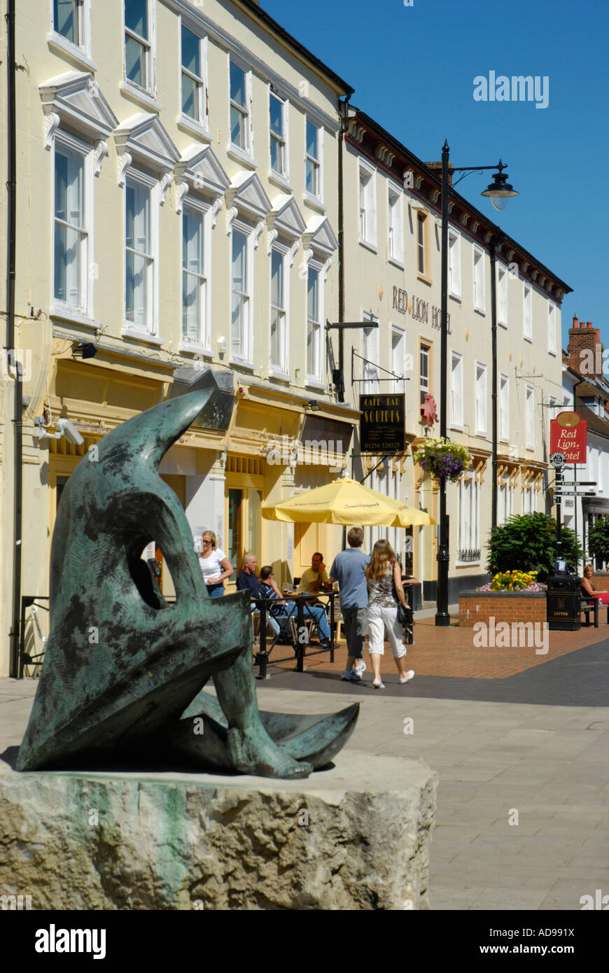 Basingstoke historical town centre hi-res stock photography and images ...