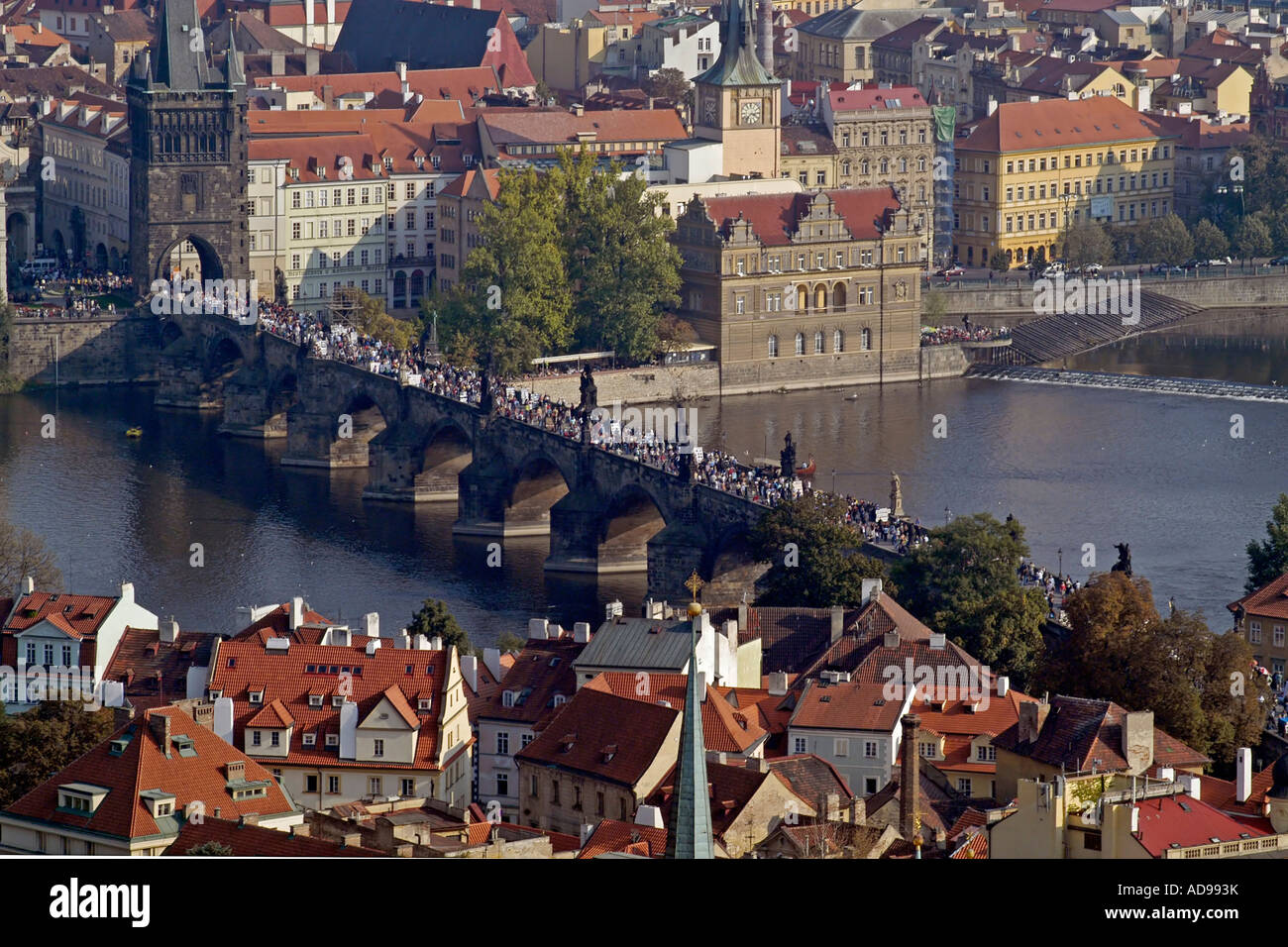 Vitava river charles bridge hi-res stock photography and images - Alamy
