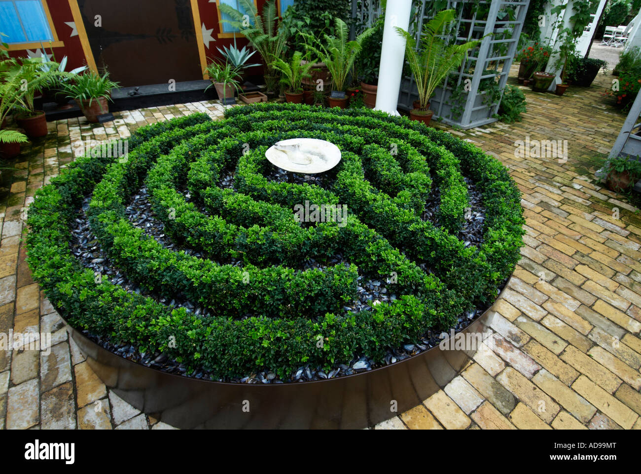 Labyrint park hi-res stock photography and images - Alamy