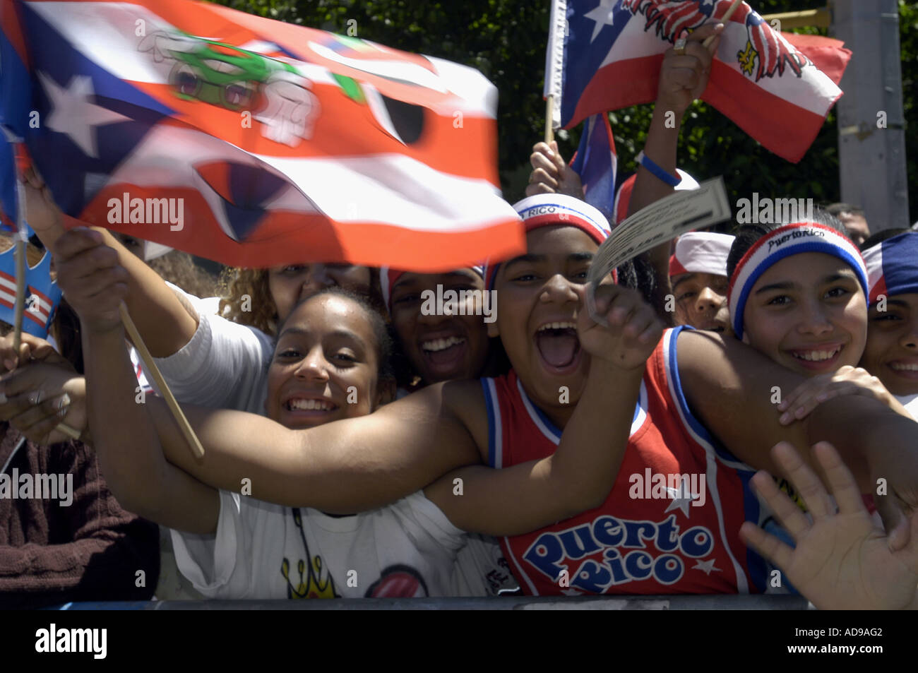 Nyc puerto rican day hi-res stock photography and images - Alamy