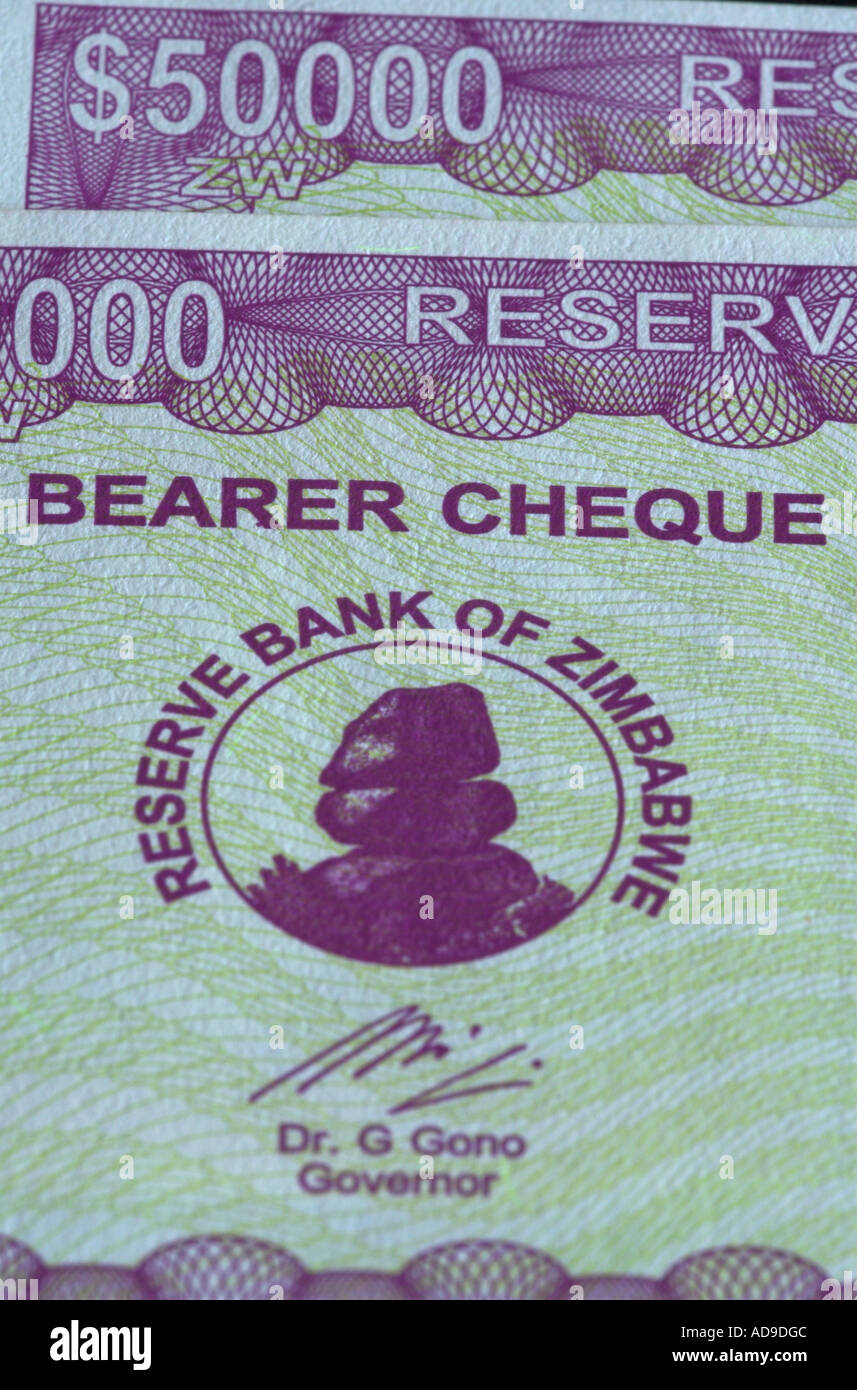 Zimbabwe money hi-res stock photography and images - Alamy