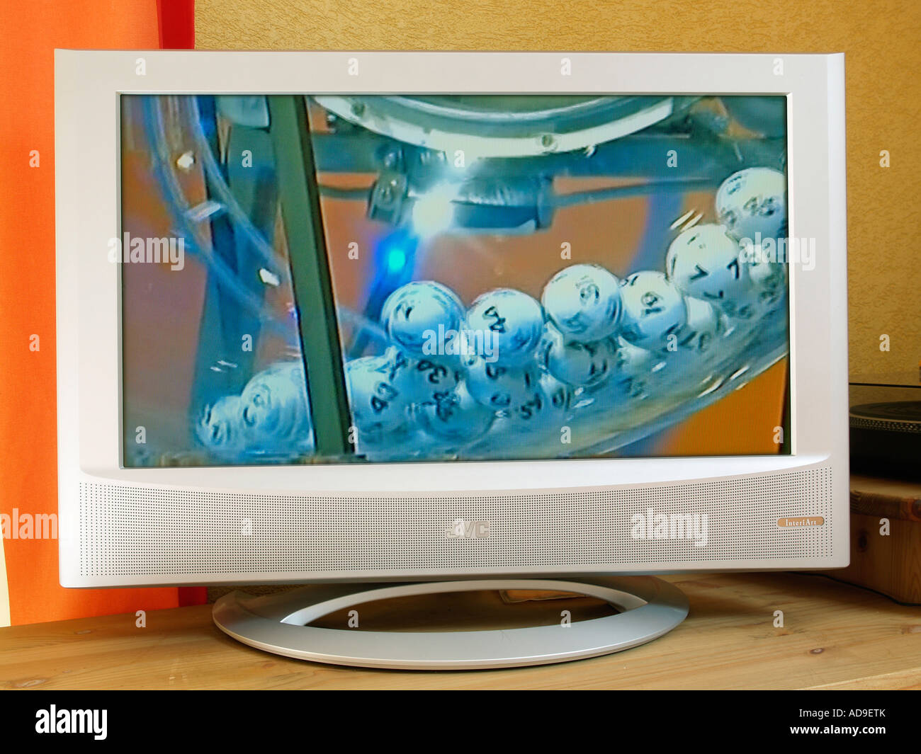 Lotto draw tv hi-res stock photography and images - Alamy