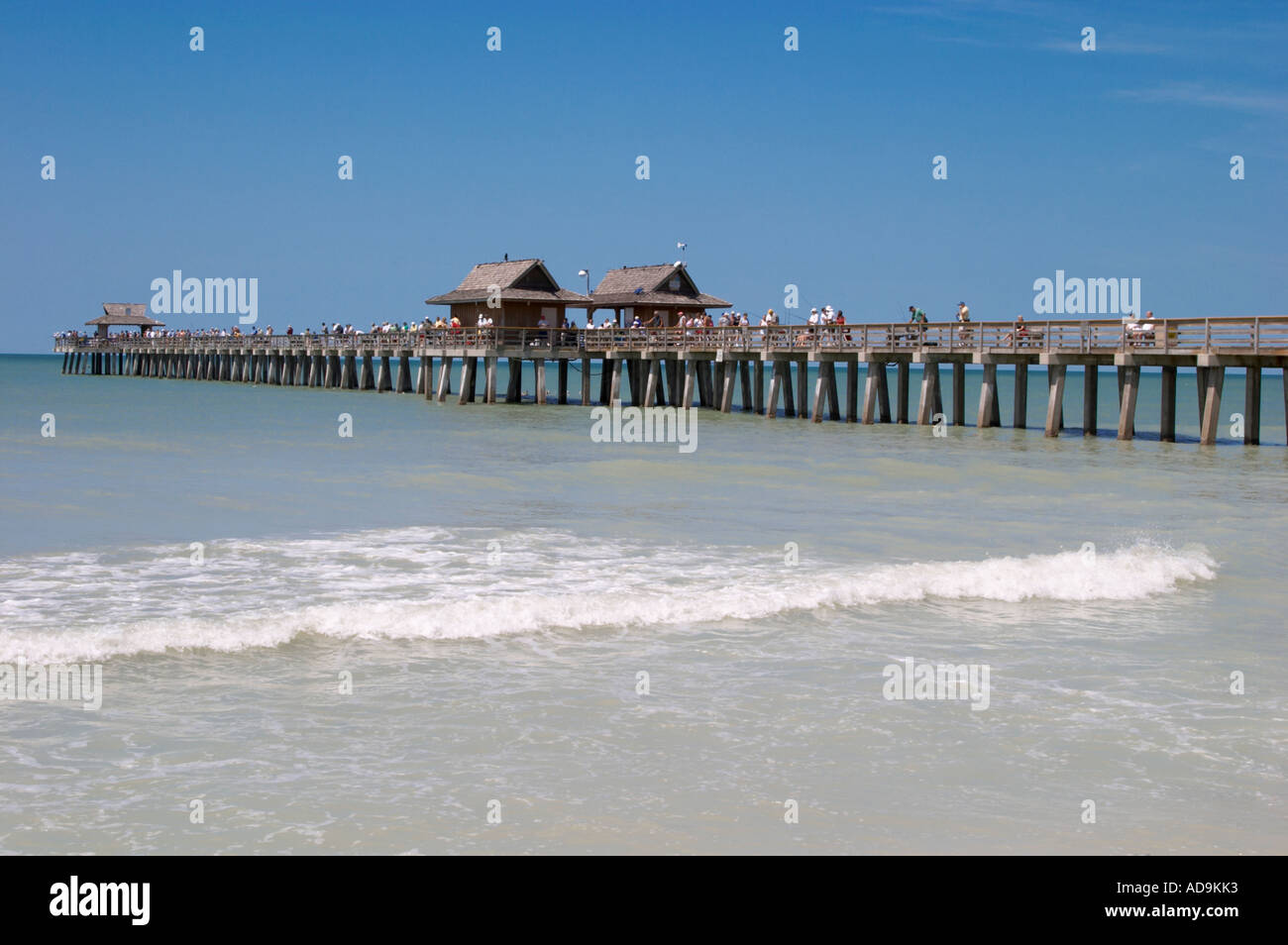Pier into Gulf of Mexico in Naples Florida Stock Photo - Alamy