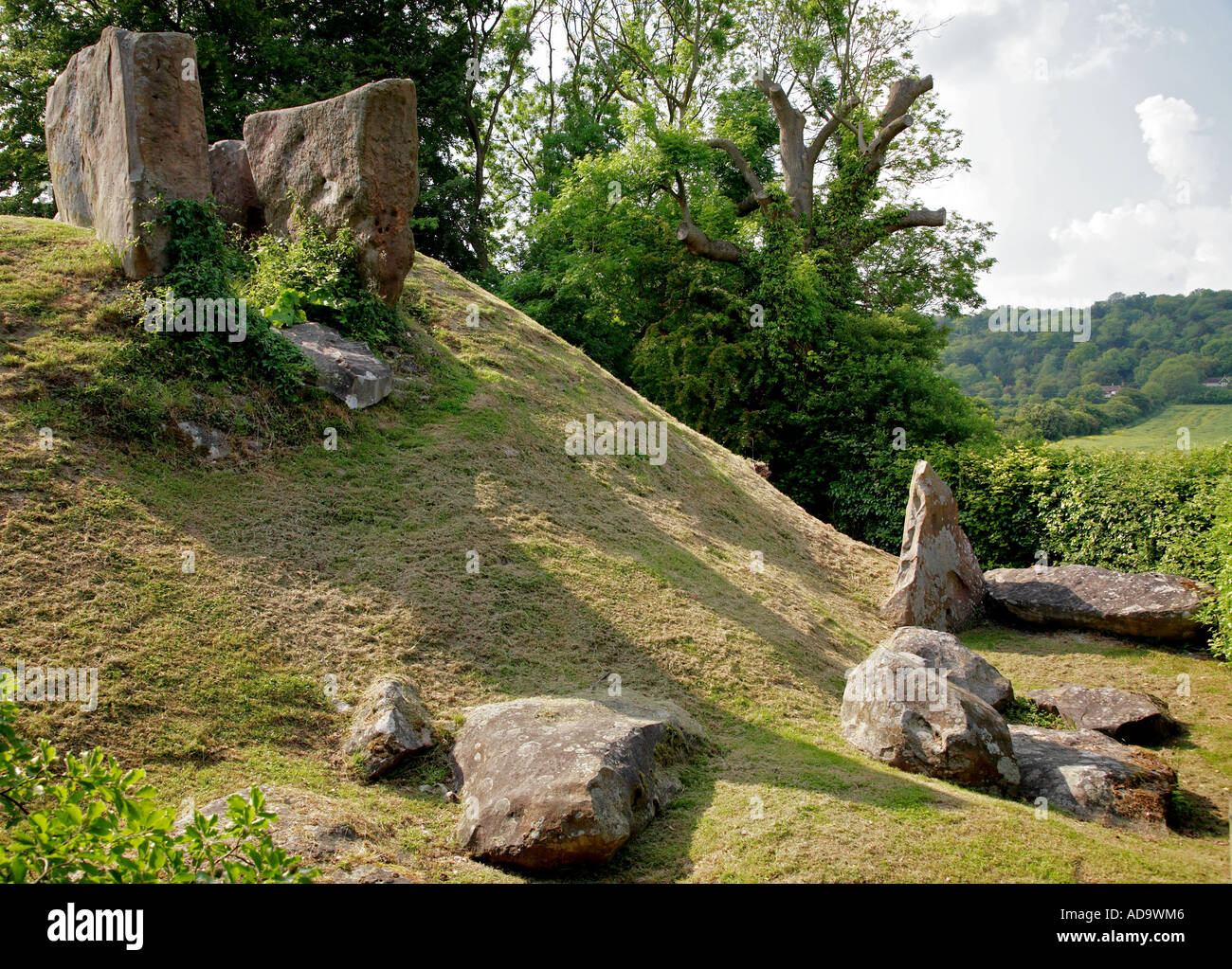 Bronze Age Barrow High Resolution Stock Photography and Images - Alamy