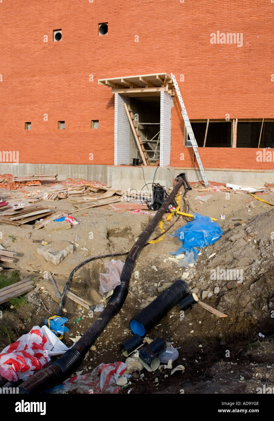 Messy building contractors hi-res stock photography and images - Alamy