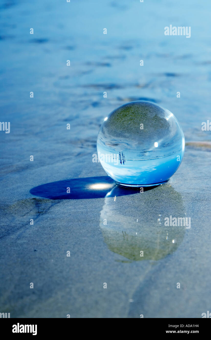 Fragile flotsam hi-res stock photography and images - Alamy