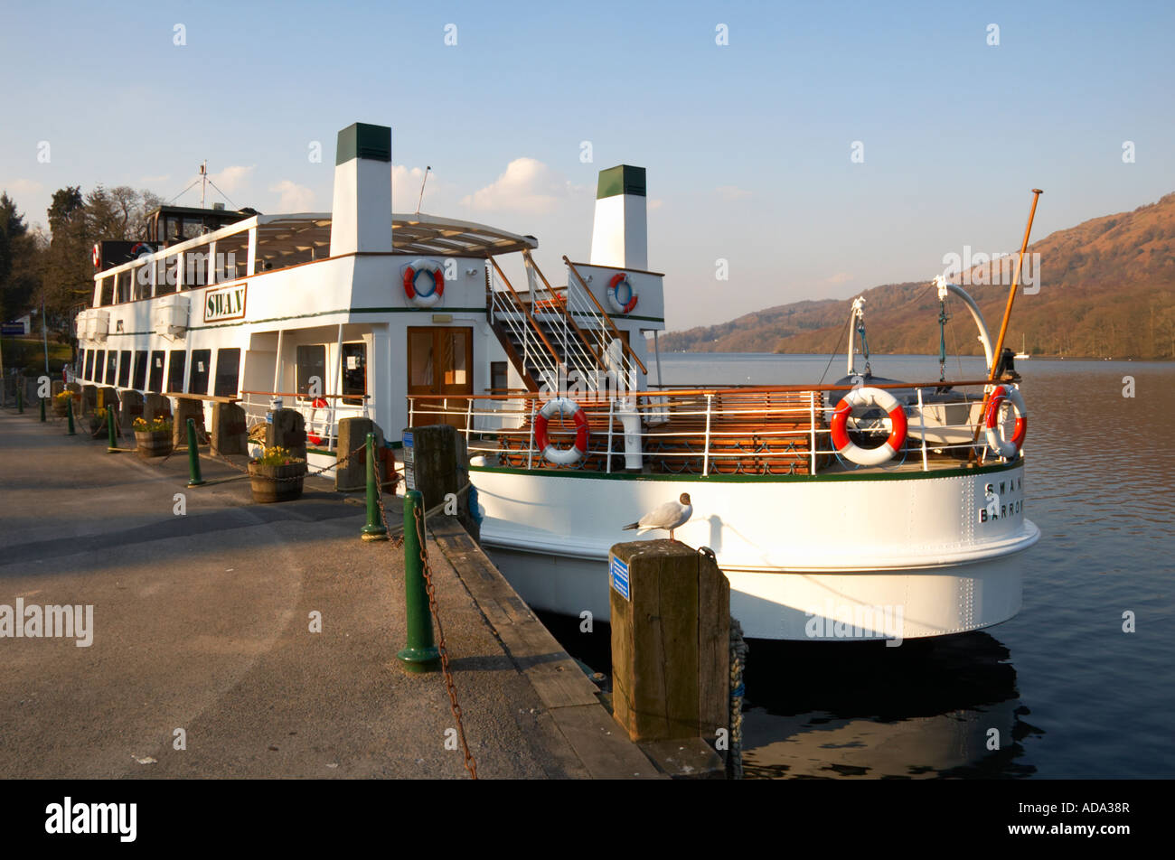 Lake Windermere Ferry Stock Photo - Alamy