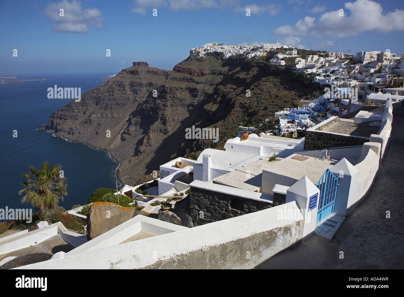 Santorini volcanoes hi-res stock photography and images - Alamy