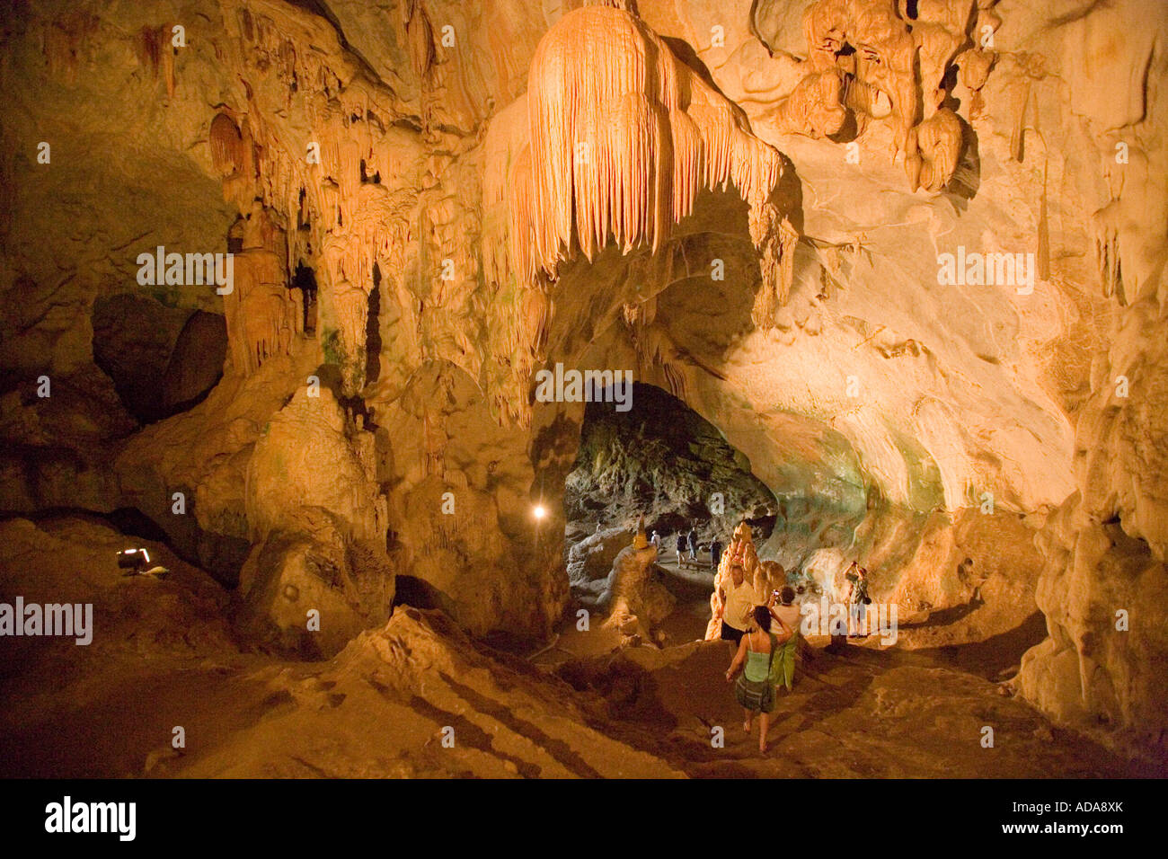 Heaven grotto temple hi-res stock photography and images - Alamy