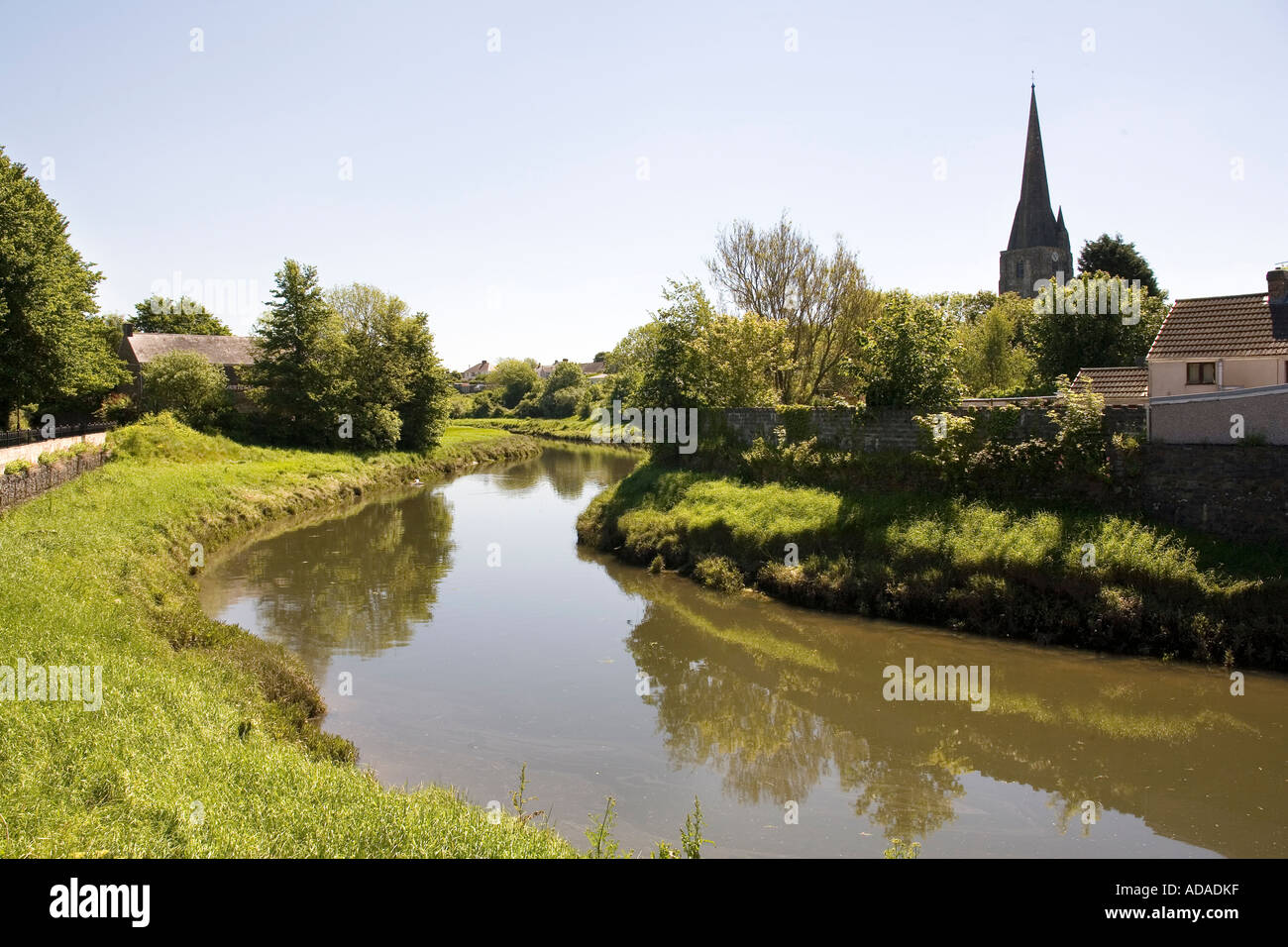 Kidwelly town centre hi-res stock photography and images - Alamy