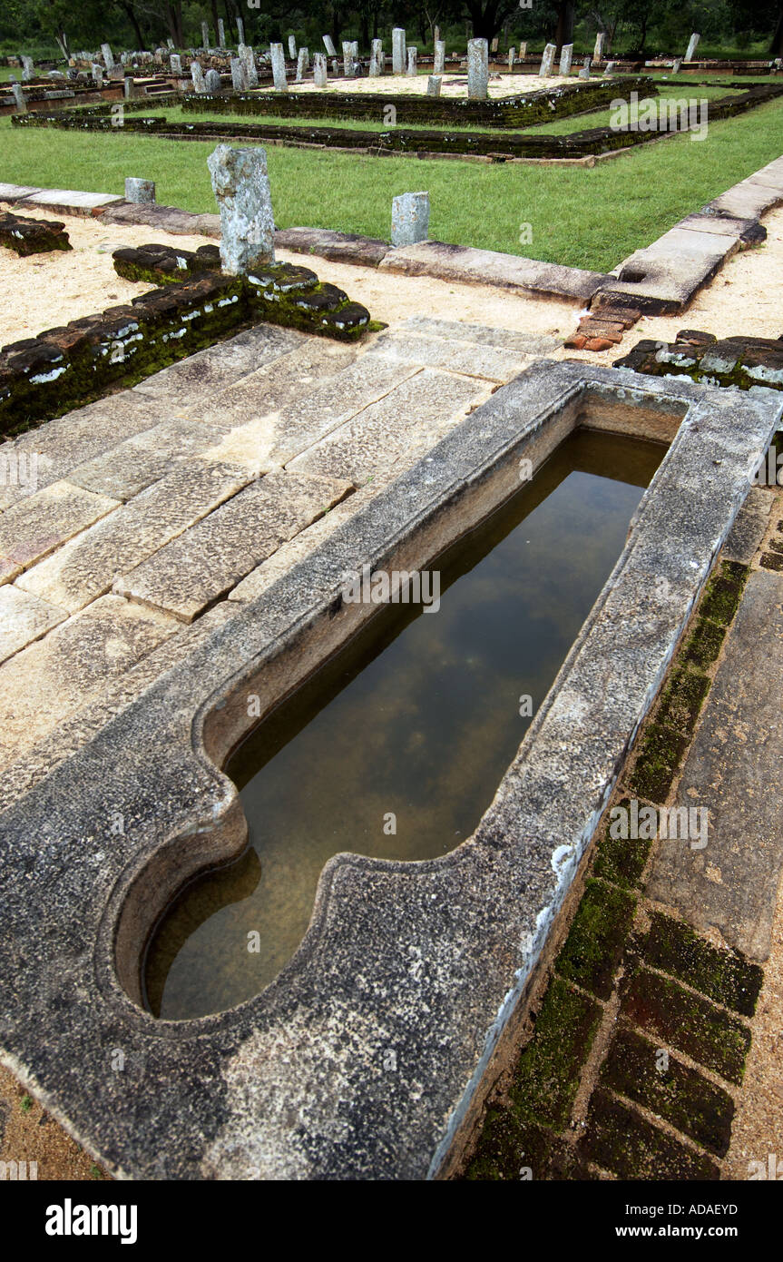 Mihintale human shaped bath in an ancient hospital Stock Photo - Alamy