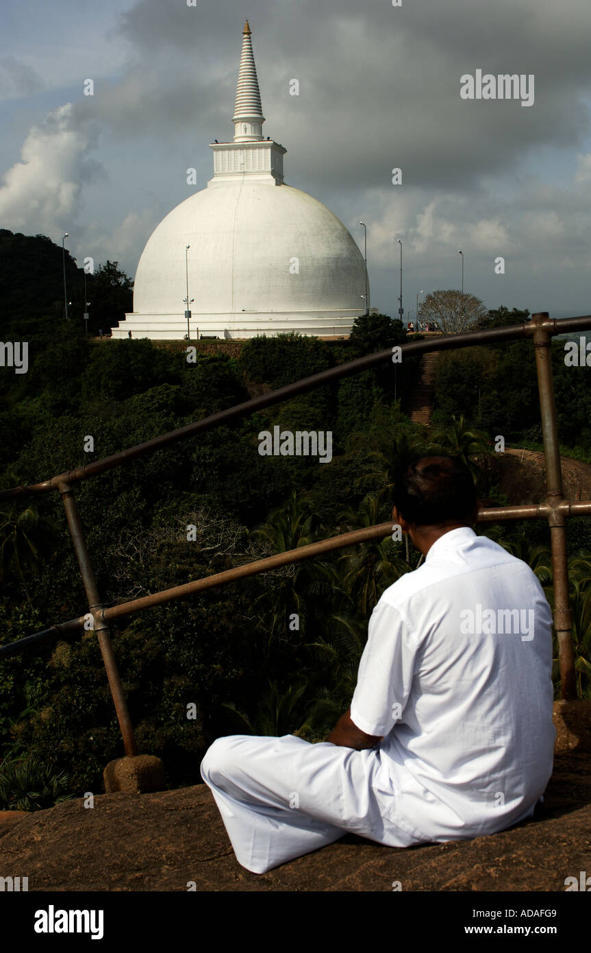 Mihintale pagoda hi-res stock photography and images - Alamy