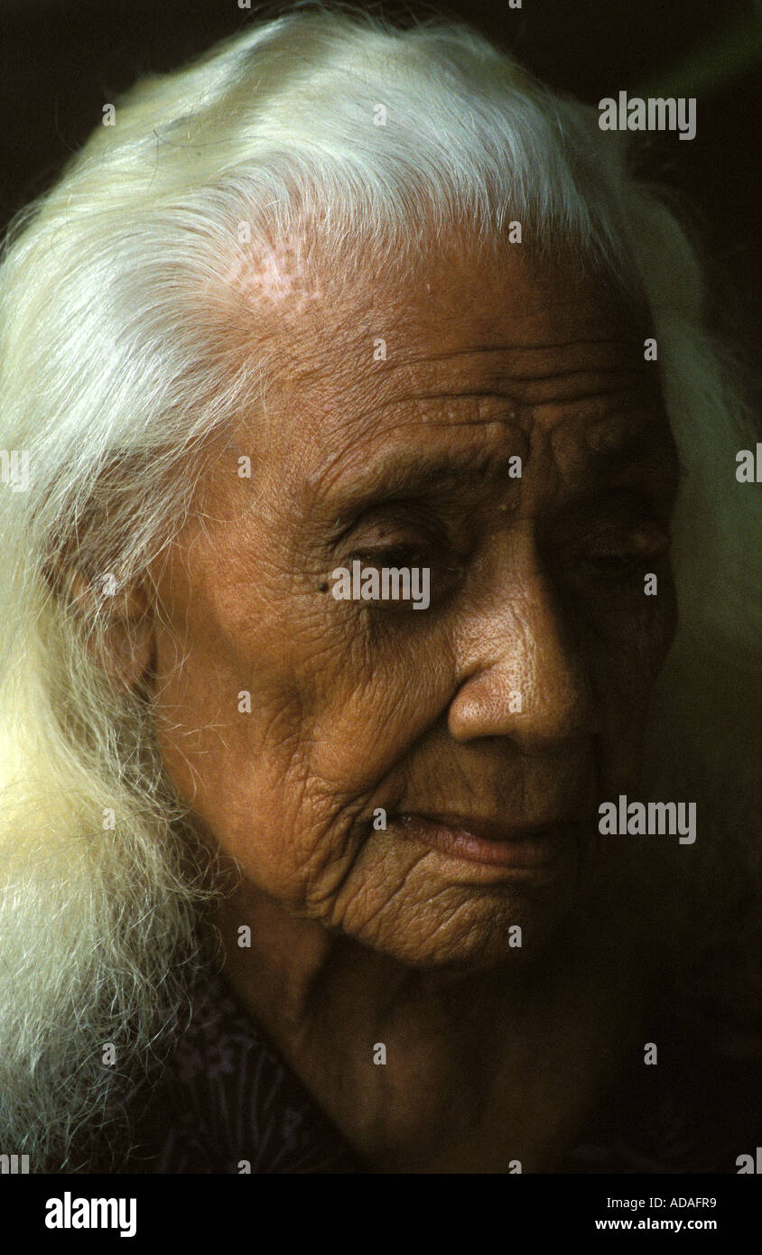 Samoan woman hi-res stock photography and images - Alamy