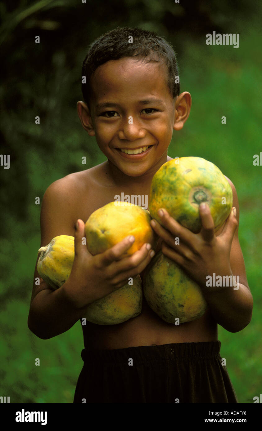 Samoan boy hi-res stock photography and images - Alamy