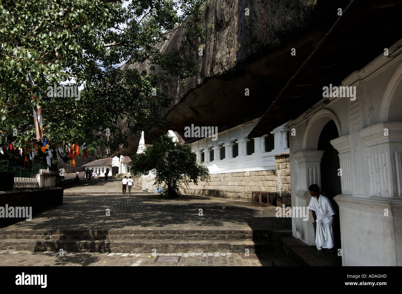 Entrance buddhist cave temple hi-res stock photography and images - Alamy