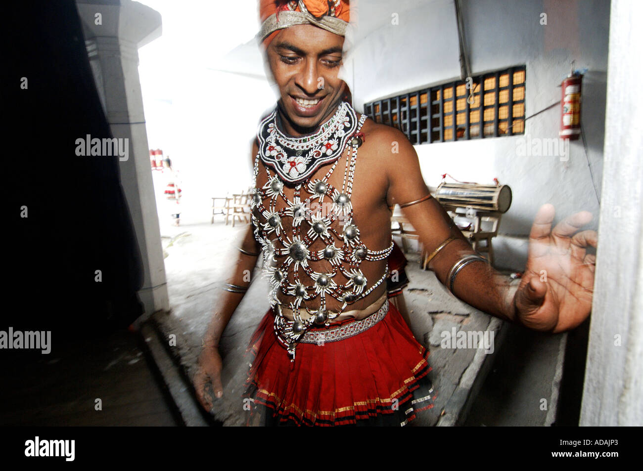 Kandy traditional dancers backstage in the Kandyan cultural centre ...