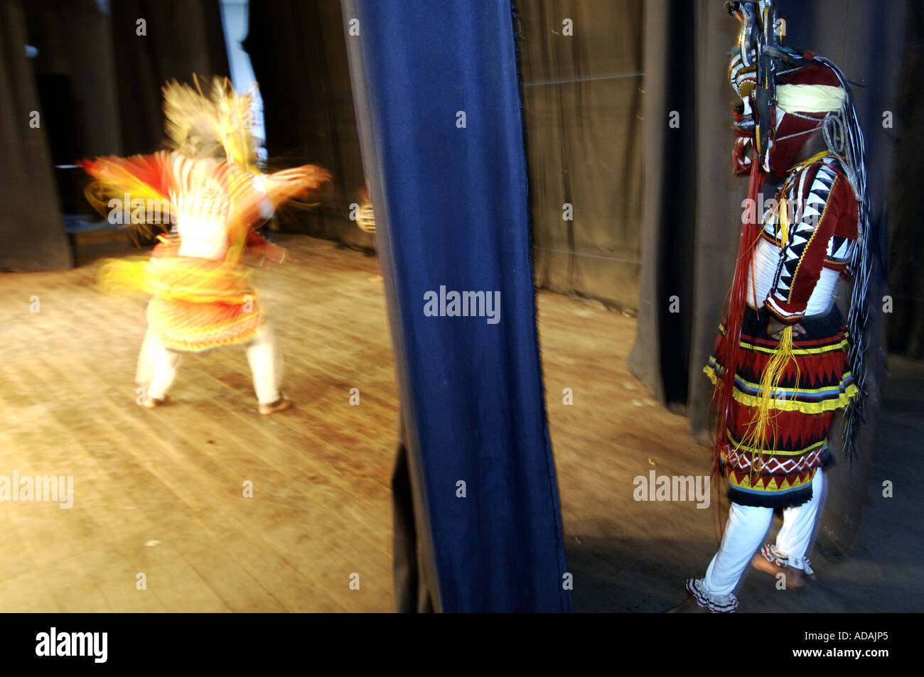 Kandy dance show of traditional dancers in the Kandyan cultural centre ...