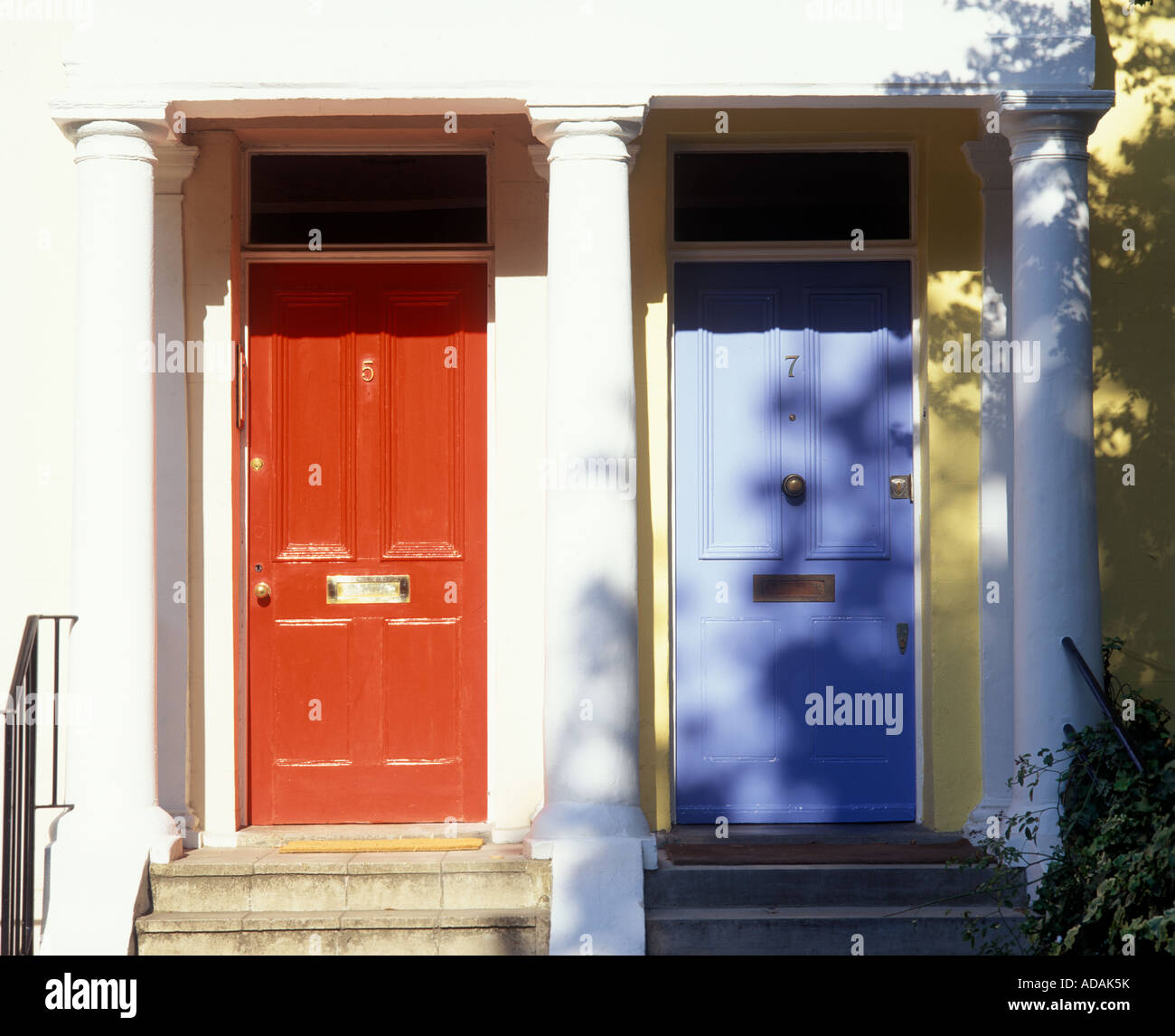 5 door doors hi-res stock photography and images - Alamy