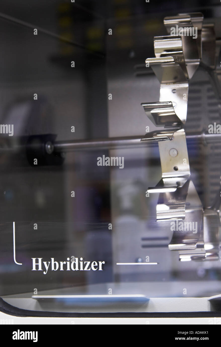 Biomedical lab hybridizer Stock Photo - Alamy