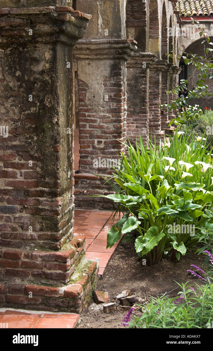 Arched arcade, Mission Basilica San Juan Capistrano, California, USA ...
