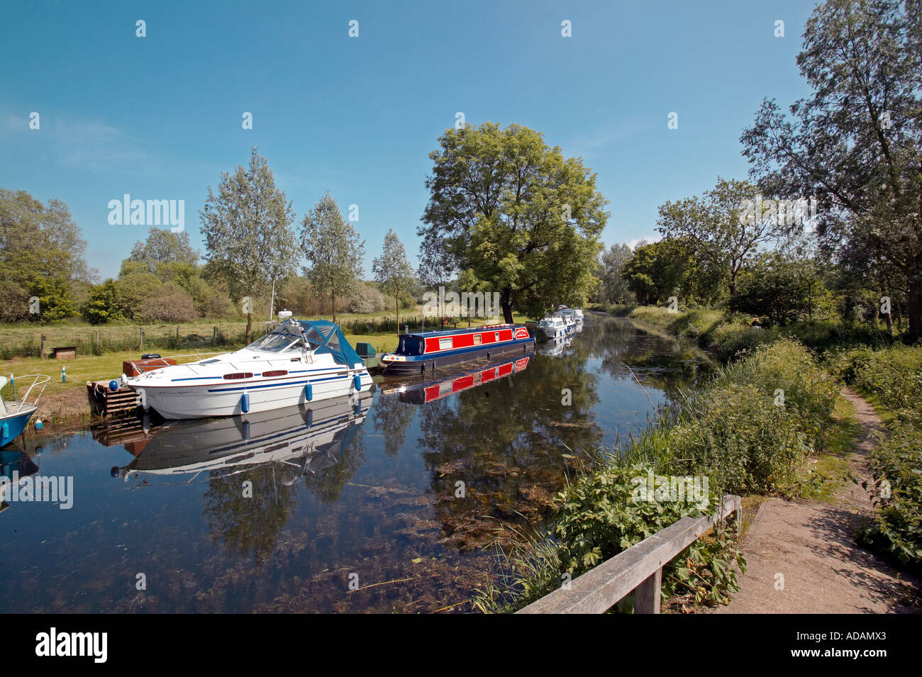 River chelmer and blackwater hi-res stock photography and images - Alamy