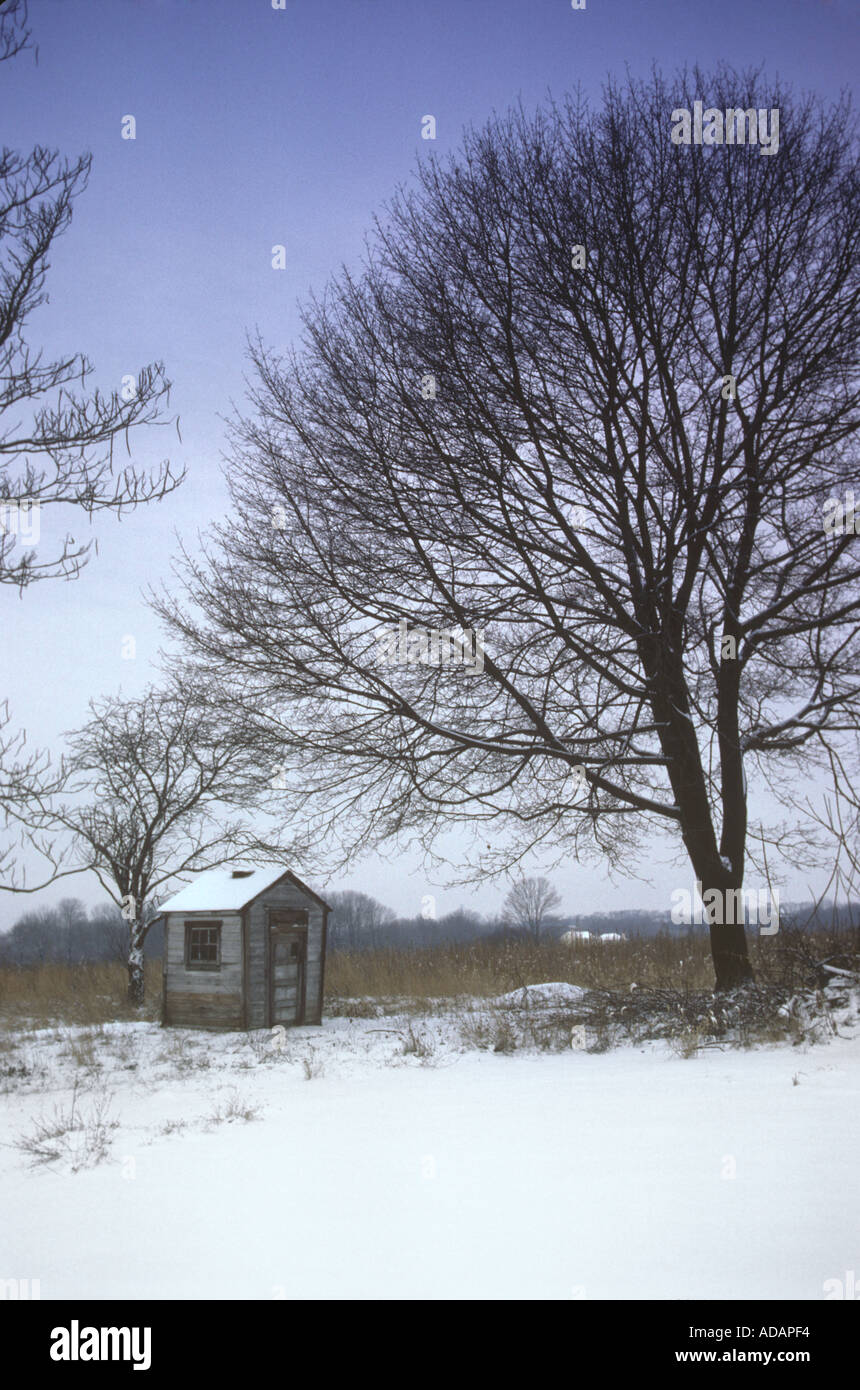 Old fashion outhouse hi-res stock photography and images - Alamy