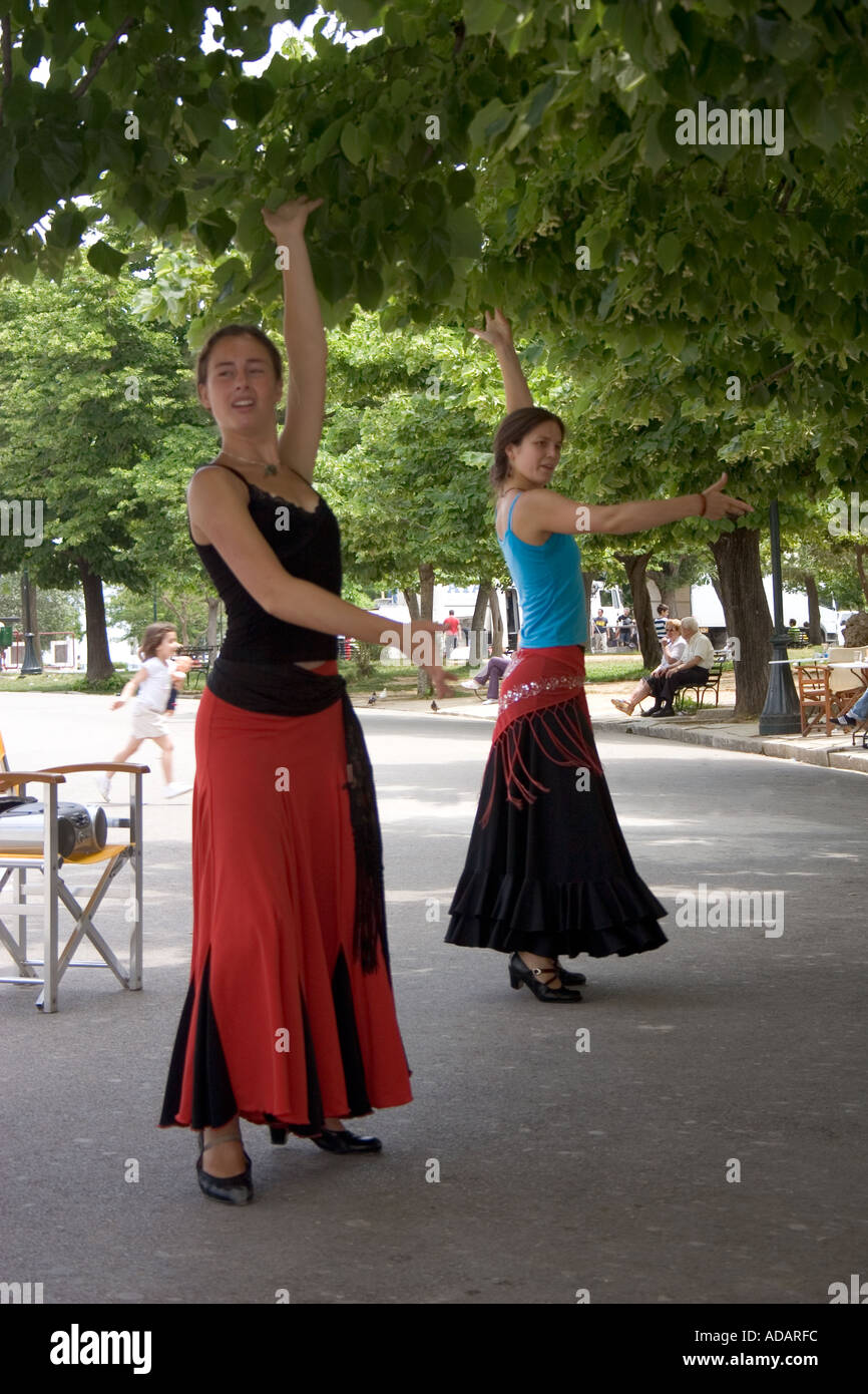 Greek Dancers Stock Photos & Greek Dancers Stock Images - Alamy
