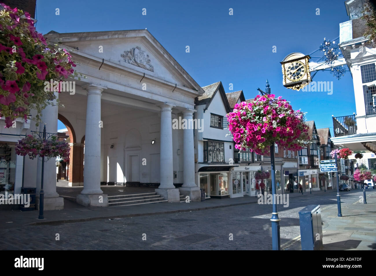 Tunsgate Arch Guildford High Street Surrey England UK Stock Photo - Alamy