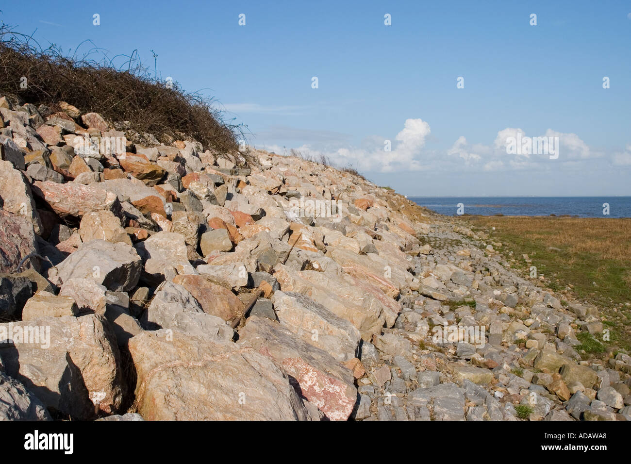 Sea wall defences on the River Severn and Bristol Channel Wentloog ...