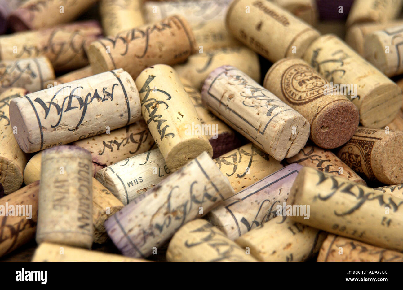 Discarded wine corks hi-res stock photography and images - Alamy