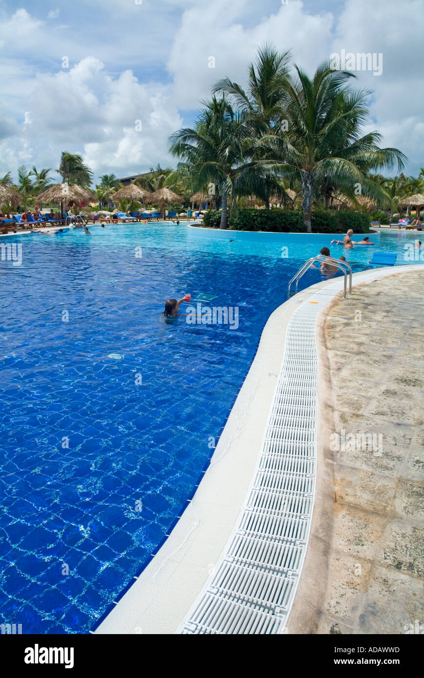 Pool in a resort in cuba hi-res stock photography and images - Alamy
