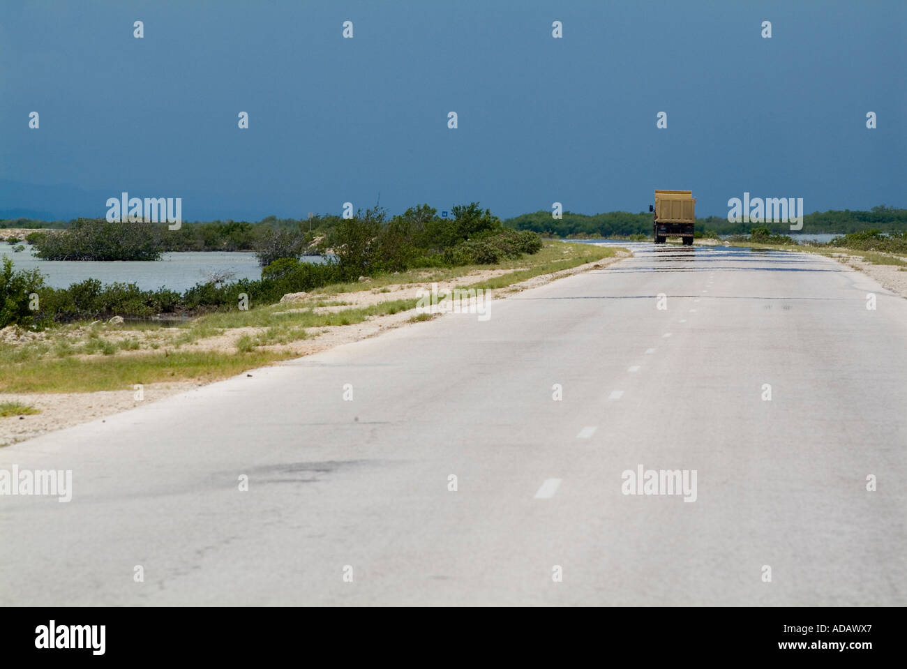 Cayo santa maria road hi-res stock photography and images - Alamy